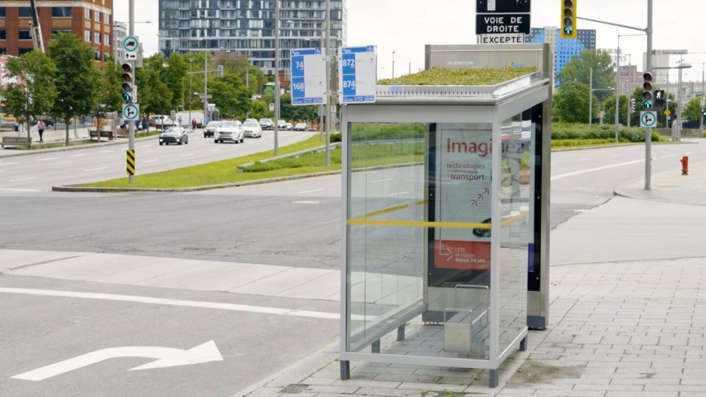 L’ÉTS, Québecor Affichage et Les Toits Vertige verdissent des abribus ...