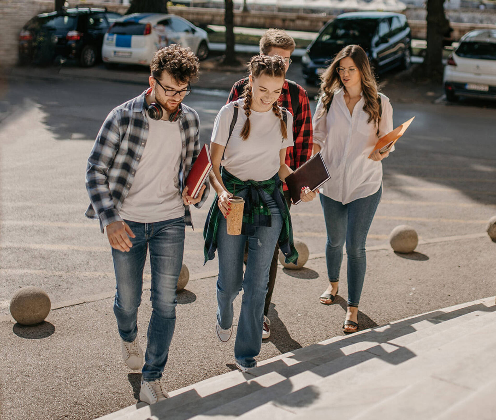 Immigration: Official Documents and Steps to be taken - ÉTS Montréal